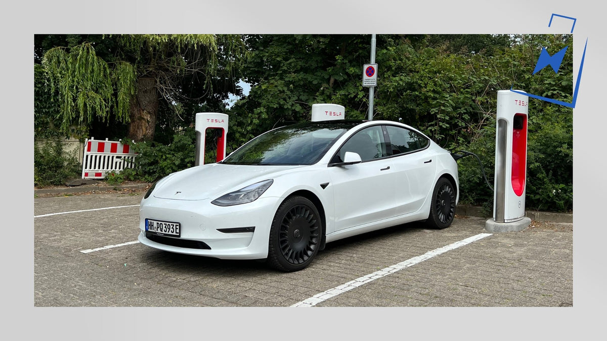 Tesla otwiera kolejne lokalizacje superchargeró... – Shop4Tesla